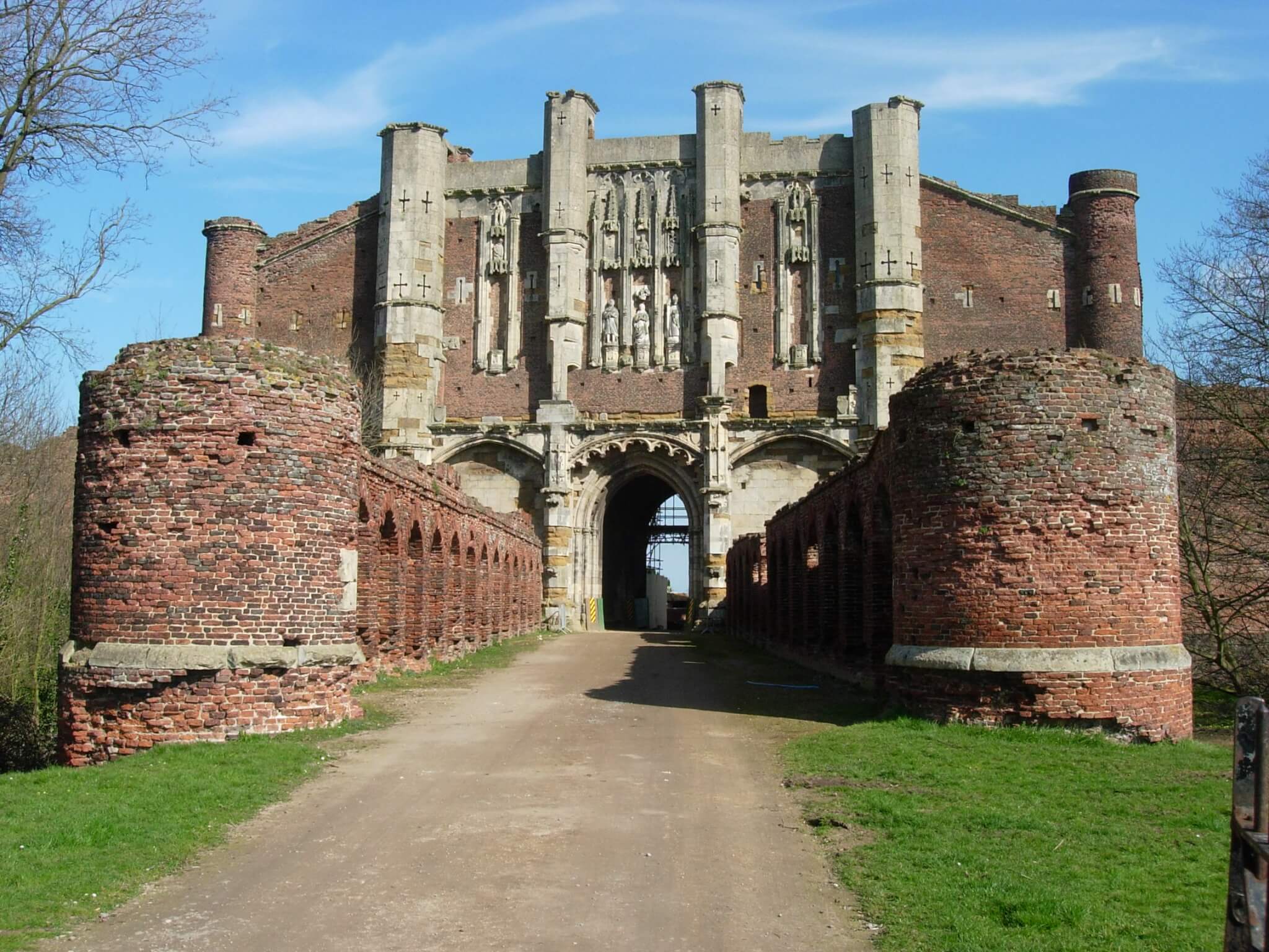 Thornton Abbey and Gatehouse, North Lincolnshire – The Historic England ...