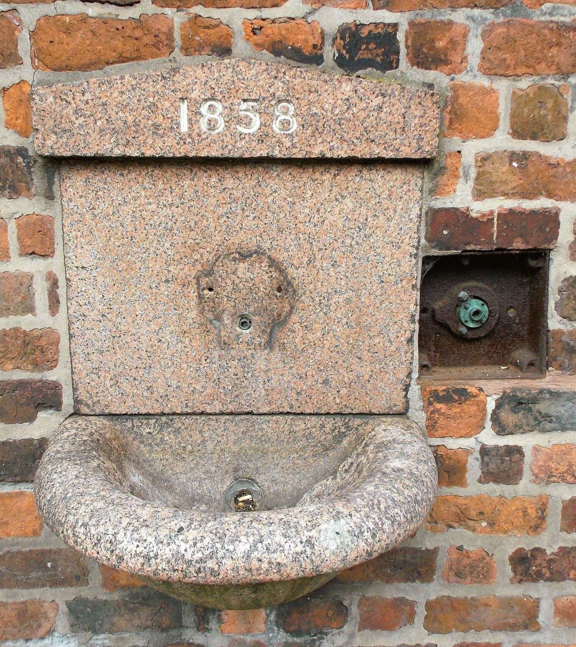 West Derby Road Melly drinking fountain Liverpool credit Andrew Davison ...